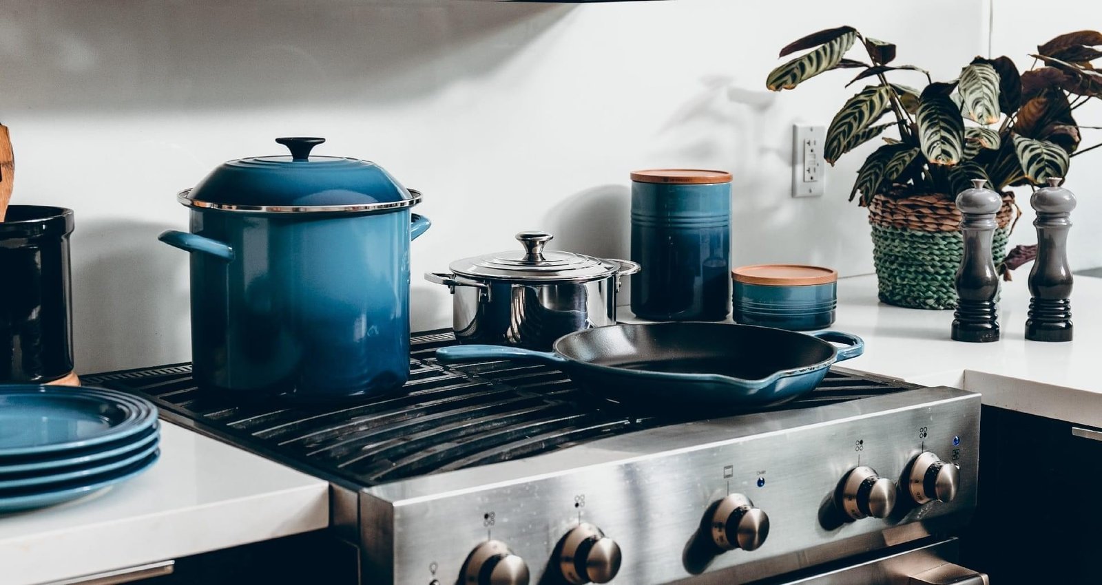 Electric & Gas Cooker Repair - Waleed Technical Services